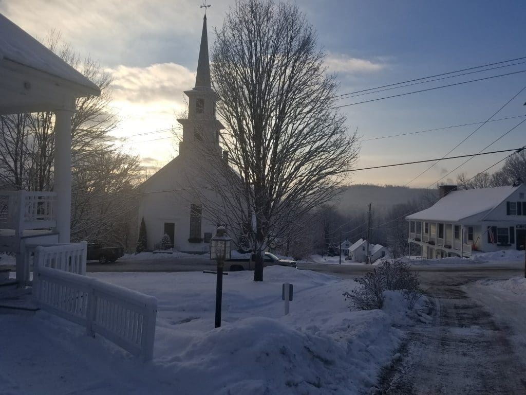 A Perfect Day in Vermont: Rabbit Hill Inn | Dashboard Living