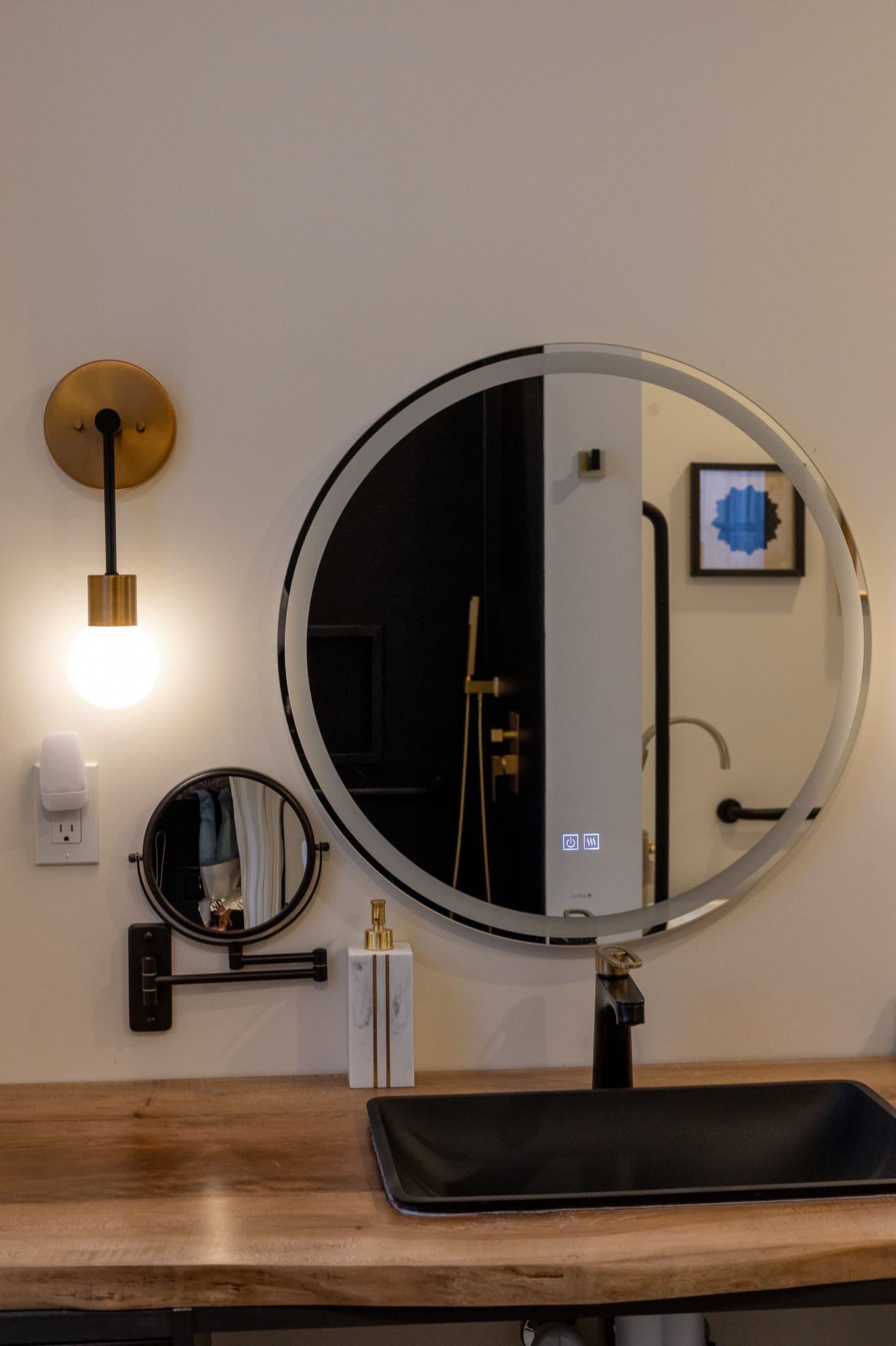 Bathroom Amenities from Luxury Stays | Dashboard Living